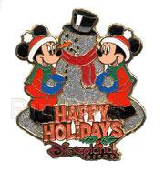 PP8840 - DLR - Mickey and Minnie - Building a Snowman - PinPics