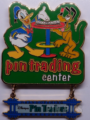 PP13975 - WDW - Donald & Pluto - Pin Trading Center - Pin Traders ...