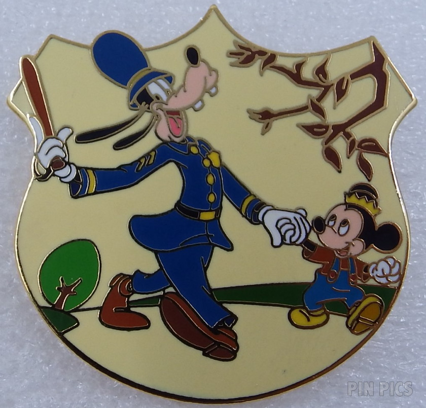 PP25576 - Goofy - Policeman - Blue Uniform - Shield - PinPics