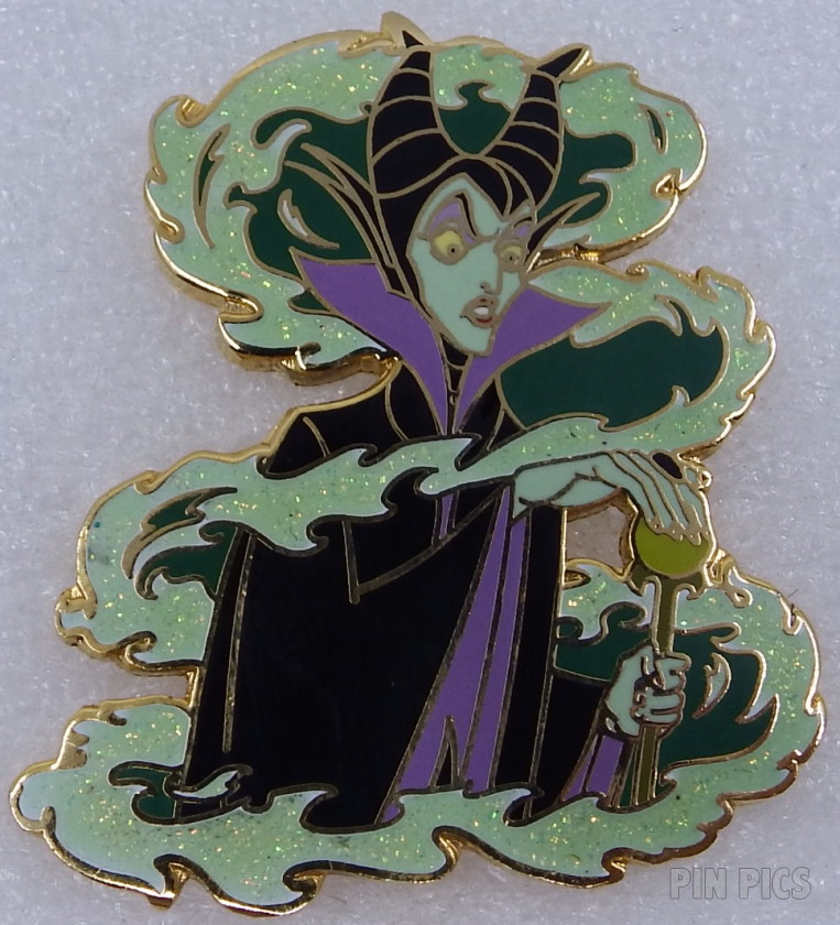PP34317 - DA - Maleficent in Ring of Flames - PinPics