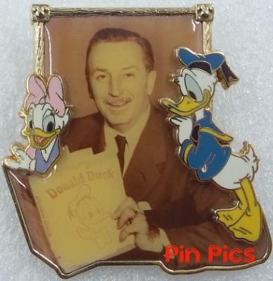 PP47182 - Walt Disney - Donald, Daisy - Portrait Frame - PinPics