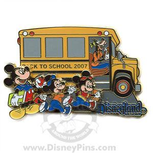 PP56374 - DLR - Back to School 2007 - Mickey & Nephews - PinPics