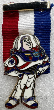 PP56840 - DS - Buzz Lightyear - Flag Ribbon - Toy Story - PinPics