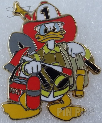 PP64349 - Donald - Firefighter - Main Street Firehouse - PinPics