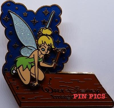 PP74350 - WDI - Tinker Bell - Hammering 'Walt Disney Imagineering' Sign ...