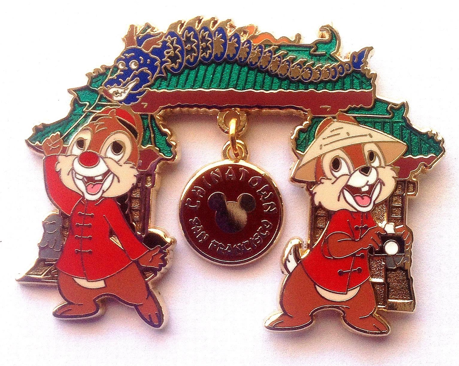 PP82792 - DS - Chip and Dale in Chinatown San Francisco - PinPics