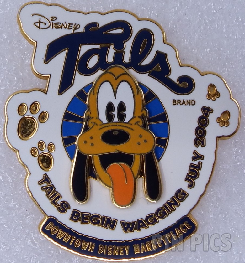 PP98071 - WDW - Pluto - AP - Disney Tails Grand Opening - Surprise ...