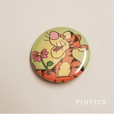 PP125719 - DIS - Tigger With Pink Daisy - Winnie the Pooh - Series 2000 ...