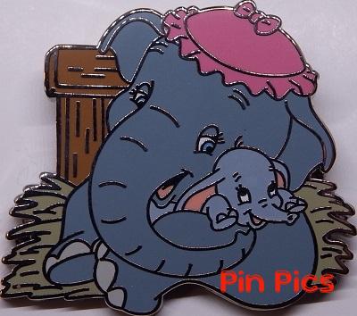 PP134793 - Mrs Jumbo and Dumbo - Hugs - Mystery - PinPics