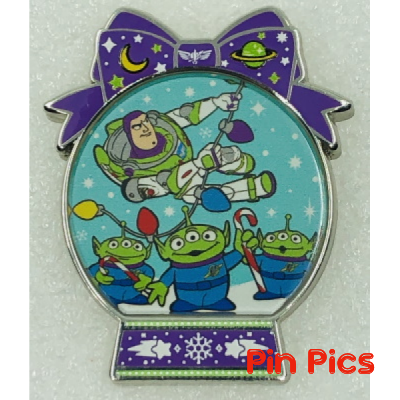 PP152513 - Buzzd Lightyear and Aliens - Holiday - Gift Card - Snow ...