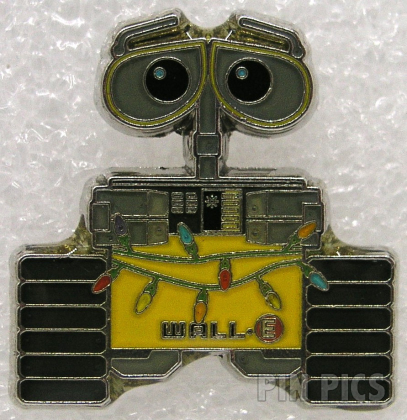 PP155994 - Loungefly - WALL-E - Christmas Lights - Pixar - BoxLunch ...