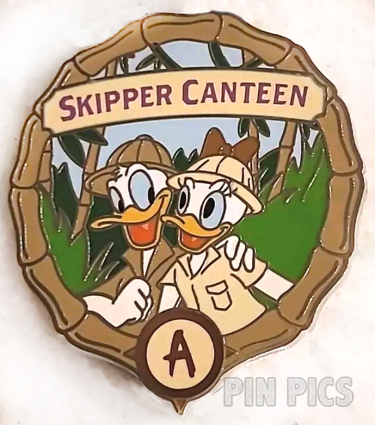 PP166024 - WDW - Daisy and Donald - Skipper Canteen - Adventureland ...