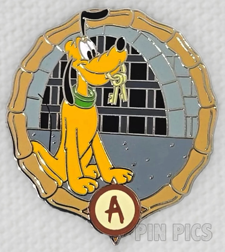 PP166029 - WDW - Pluto with Keys - Pirates of the Caribbean ...