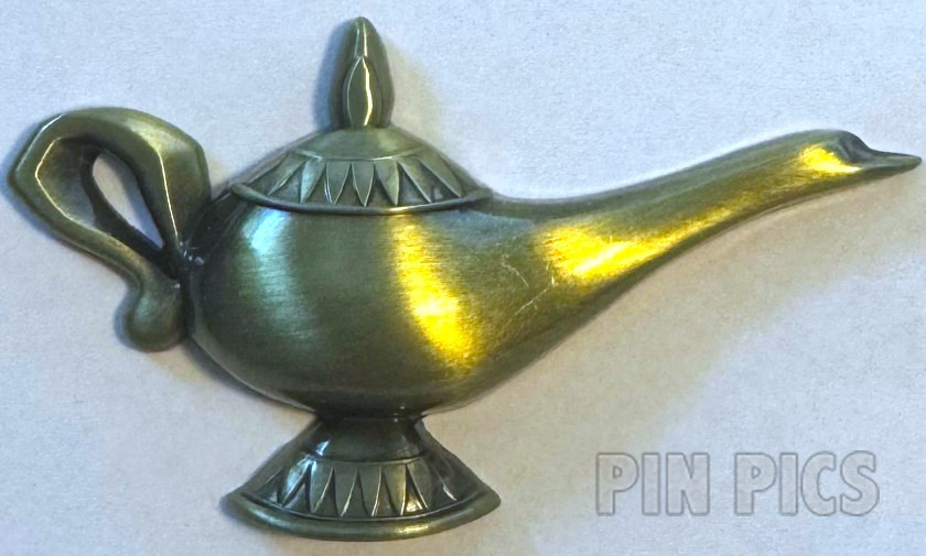 PP168025 - D23 - Genie's Magic Lamp - Magic and Mystery Gift Box - Gold ...