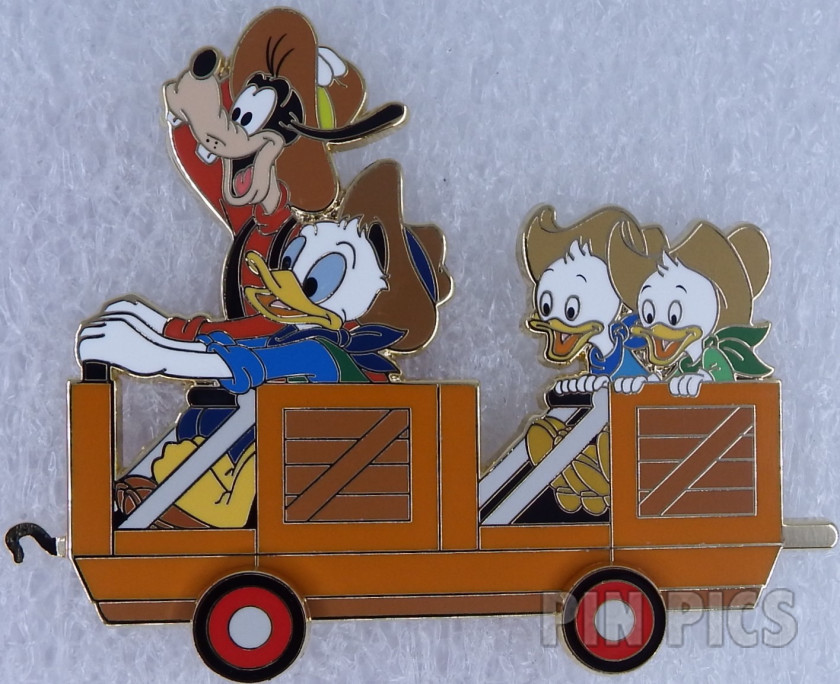 PP168194 - WDI - Goofy, Donald, Louie, Dewey - Donald's Nephews - Big ...