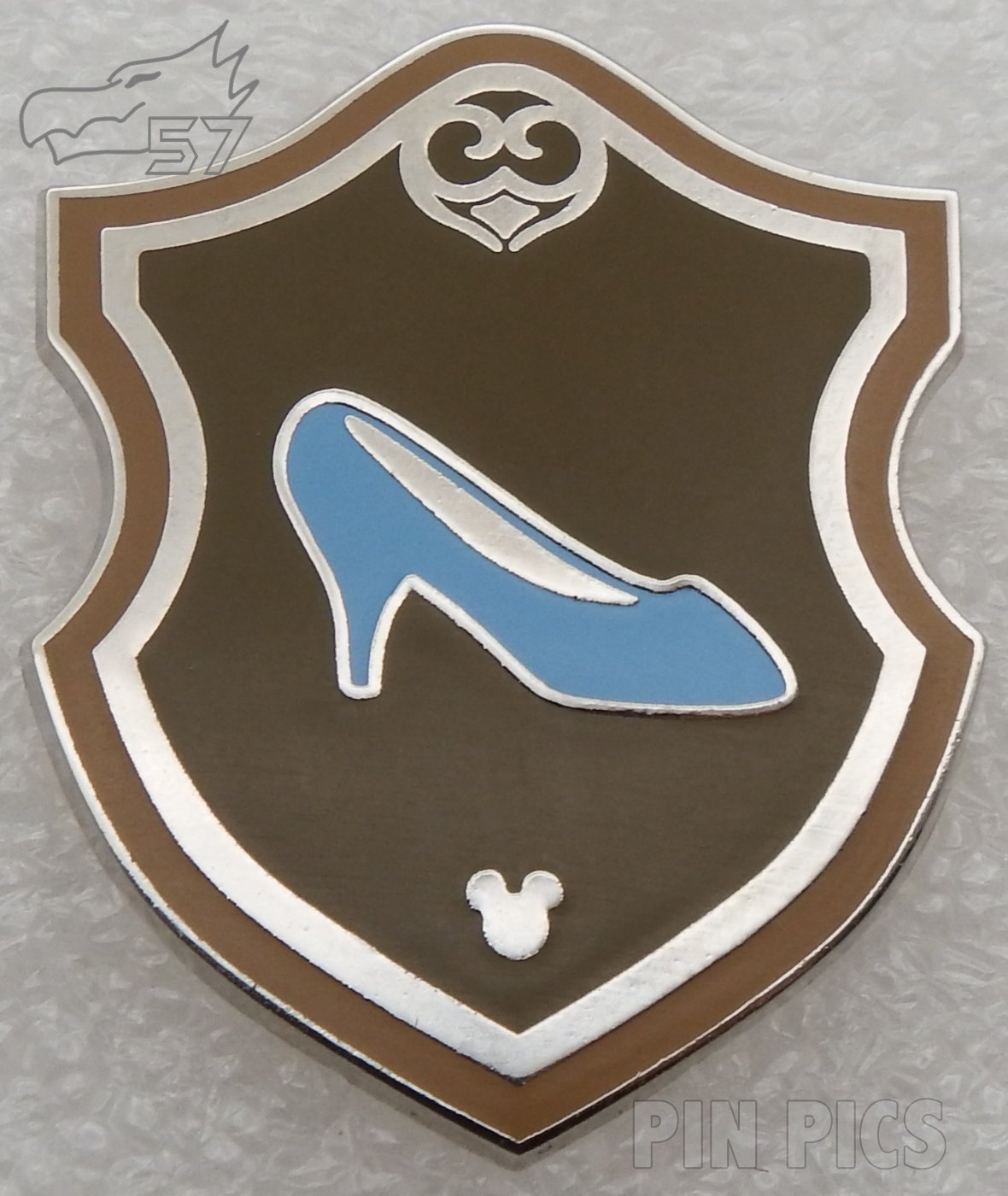 PP131137 - WDW - Cinderella - Princess Crest Emblems - Hidden Mickey ...