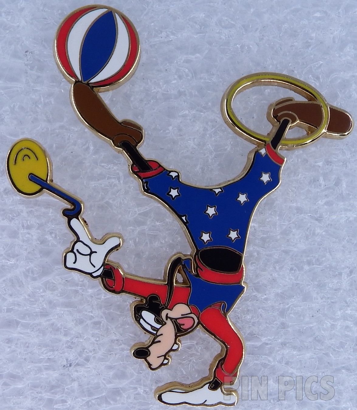 PP47713 - DA - Free To Be Goofy - Juggling - PinPics