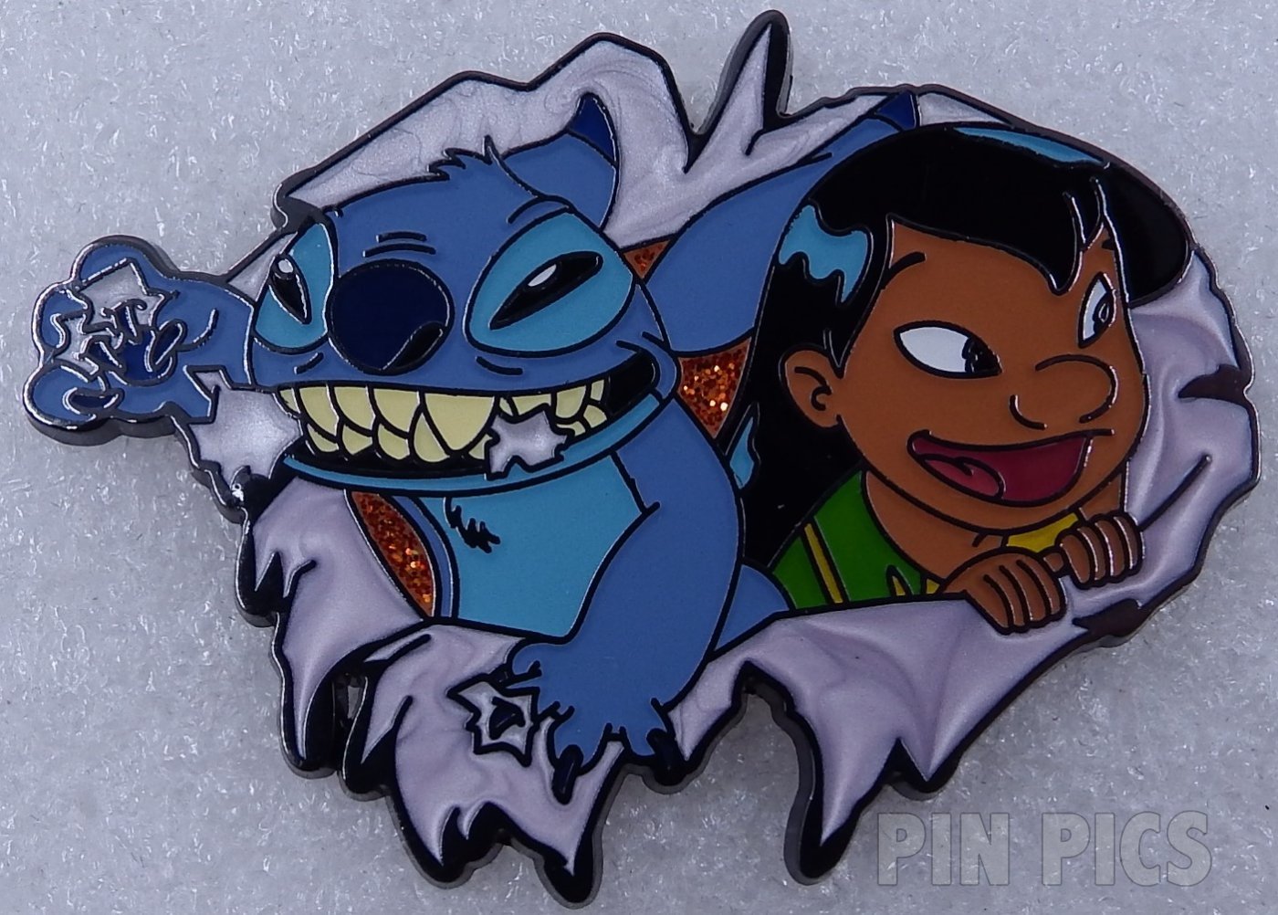 PP170882 - Lilo and Stitch - Shredding Paper - Artist Spotlight - Black ...