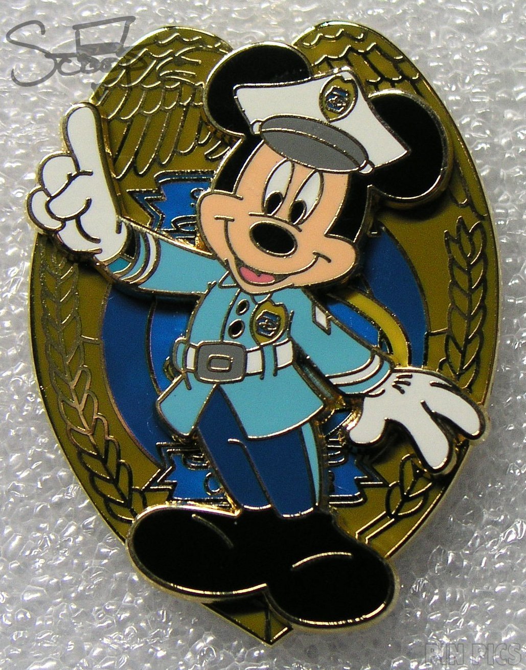 PP36756 - WDW - Cast Exclusive - Security Badge Mickey Mouse - PinPics