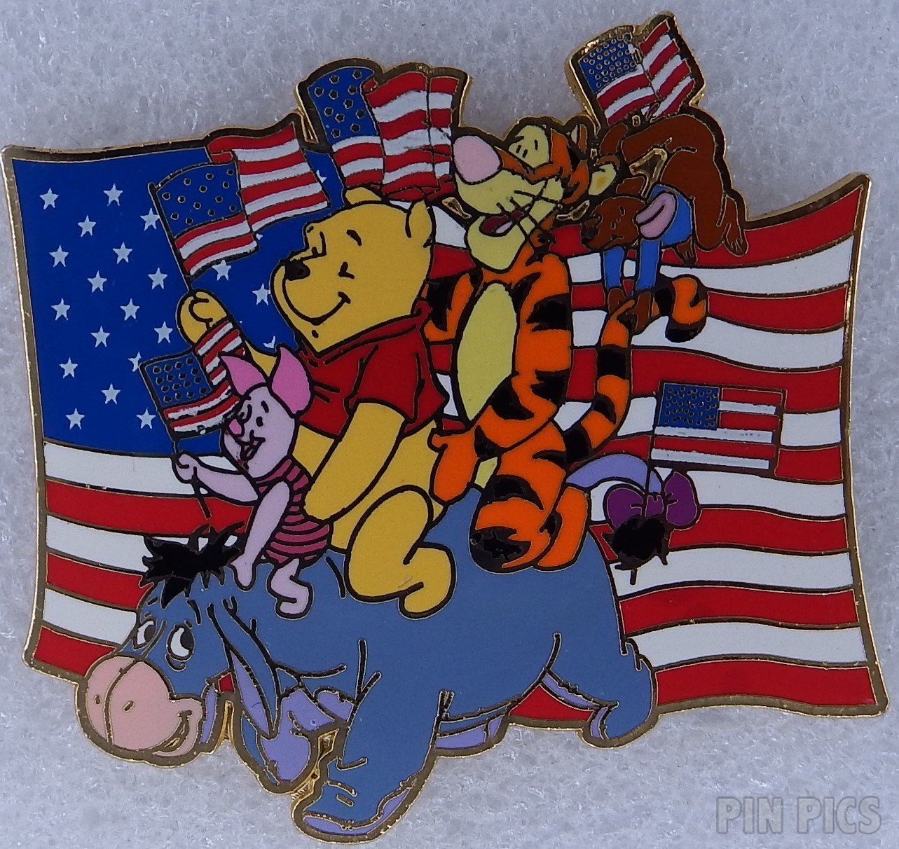 PP47423 - DS -Winnie the Pooh, Tigger, Piglet and Eeyore - Flag Day ...