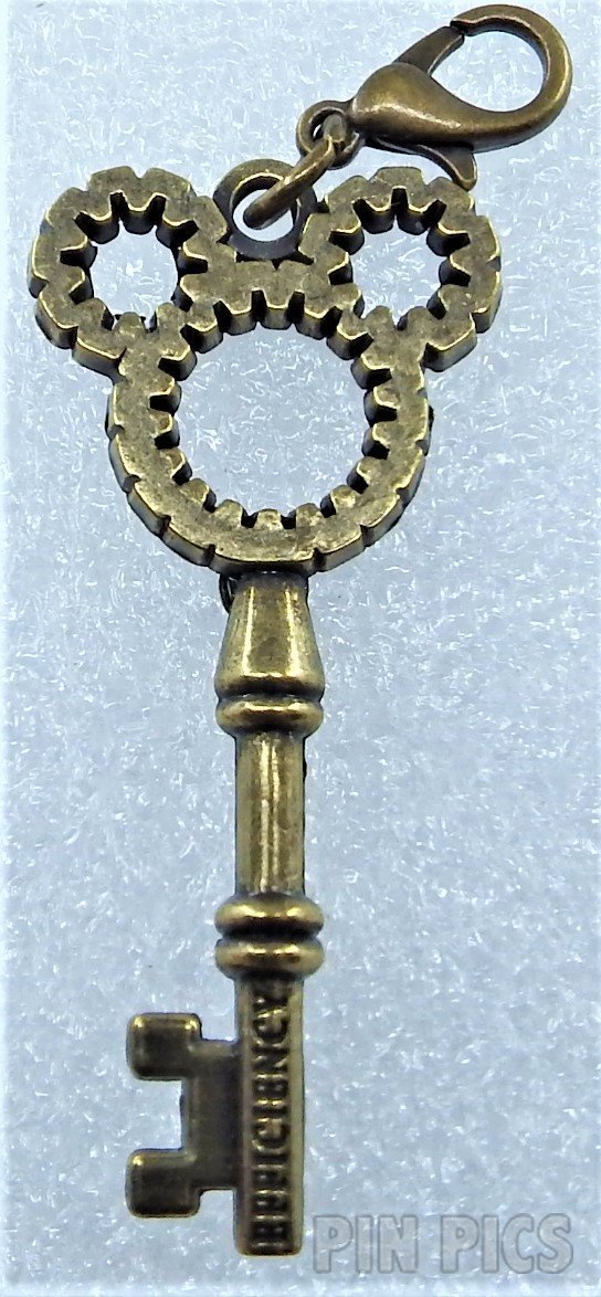 PP98971 - Cast Exclusive - The Four Keys - Efficiency Dangle - PinPics