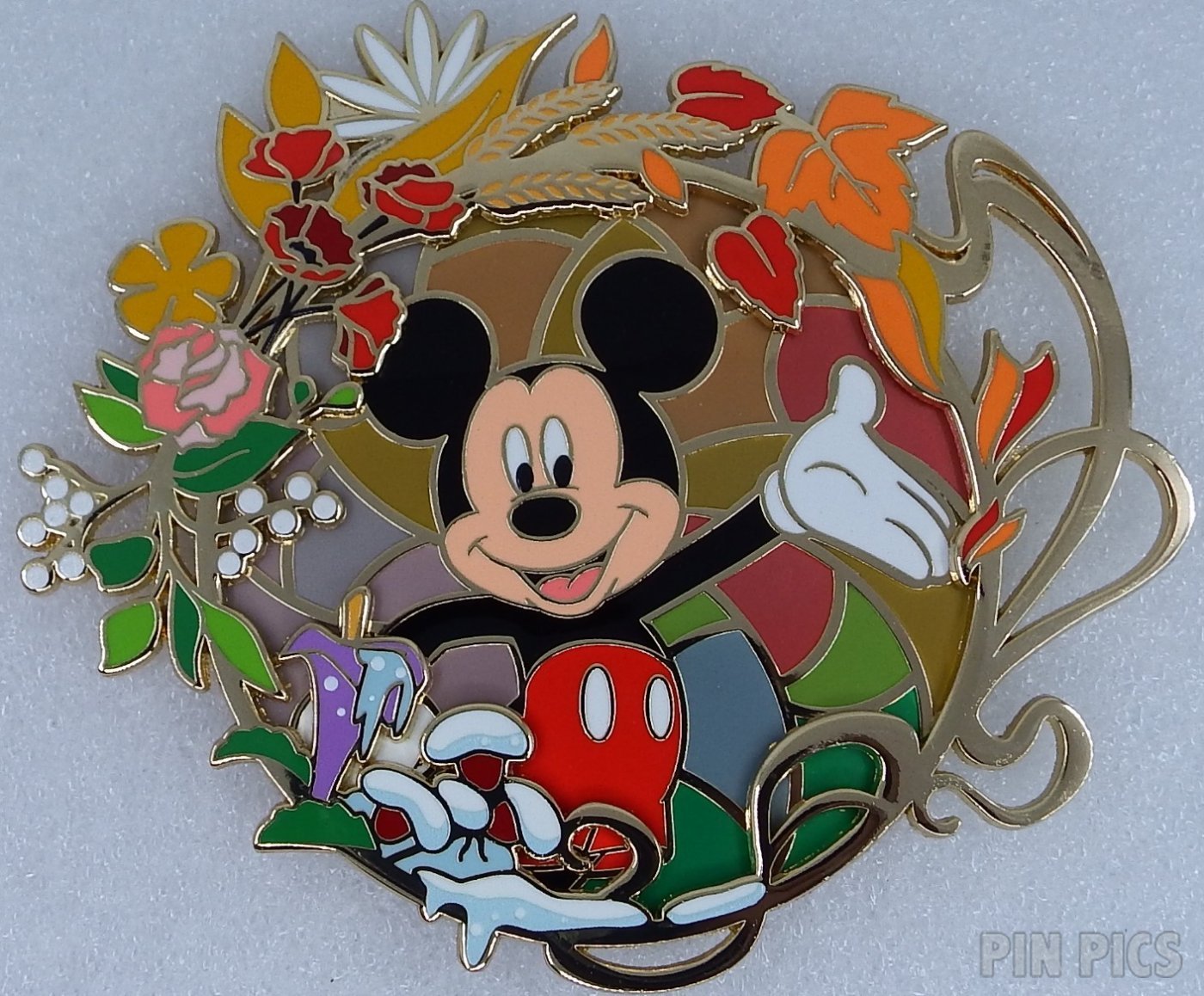 PP171910 - DLP - Mickey Mouse - All Seasons - Disney through the ...