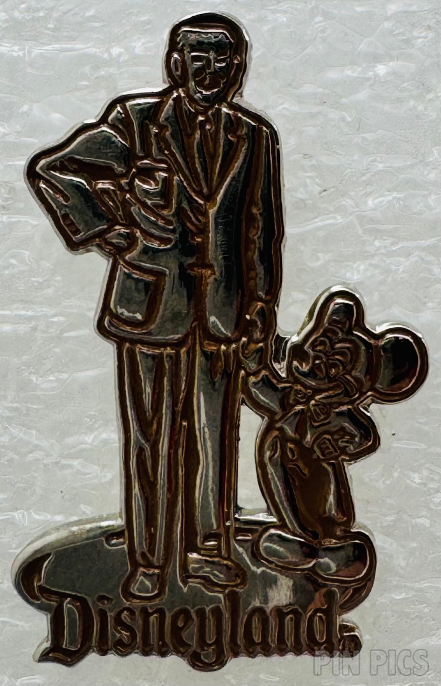 PP173805 - DLR - Partners Statue - Silver with Brown Details - 2000 ...