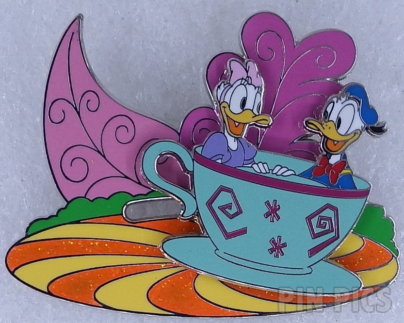 PP173675 - DLR - Donald and Daisy - Mad Tea Party - Playing in the Park ...