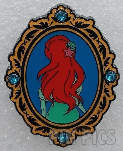 PP175528 - Loungefly - Ariel - Princess Back Portrait - Mystery - Hot ...