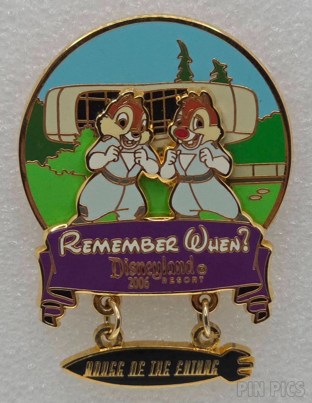 PP51663 - DLR - Chip and Dale - Remember When 2006 Collection - House ...